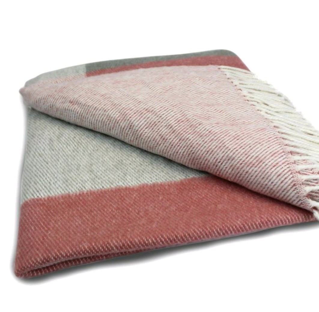 Scatterbox Riley 127 x 178cm Blush Throw - Furniture & Design